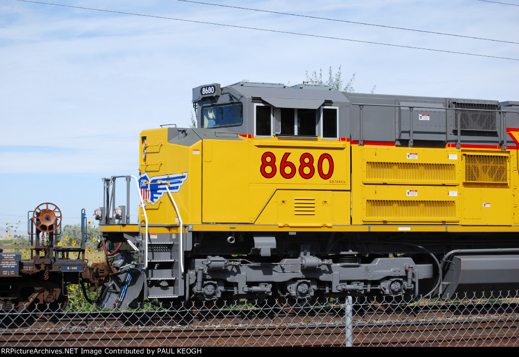UP's Newest SD-70ACe on Her First Revenue Run West (UP 8680) since leaving the EMD Locomotive ...
